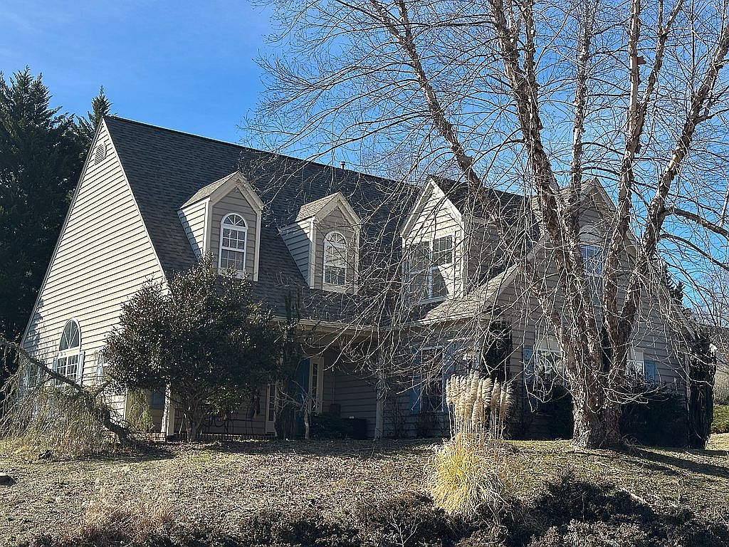 1403 Dunlora Dr, Charlottesville, VA, 22901 | For Sale by Owner on Galleon